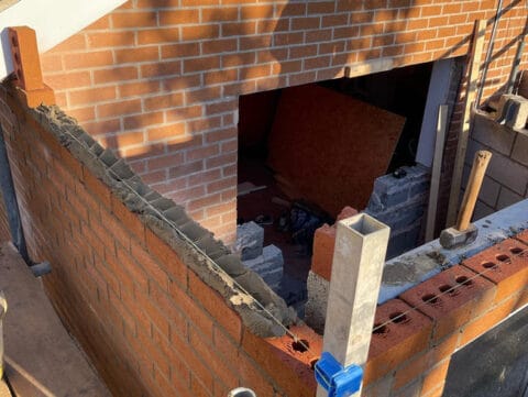 What Mistakes Should You Avoid While Hiring Brickwork Contractors?